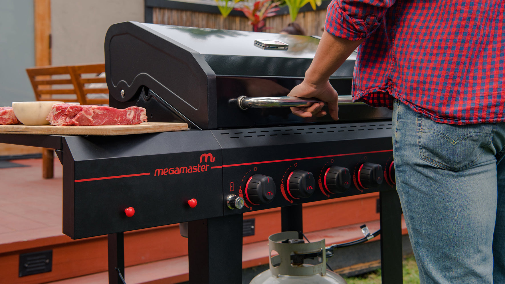 Megamaster Gas Grills & Grill Accessories